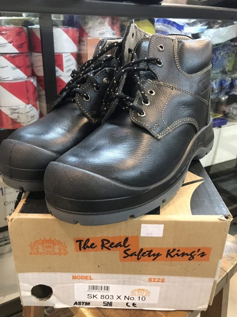 Safety king KWS803X – Hitam, 37 – trademall.id